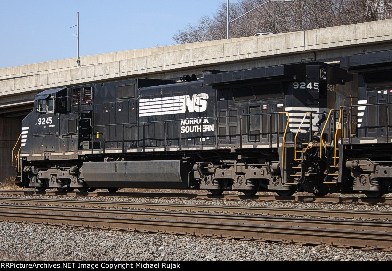 NS 9245